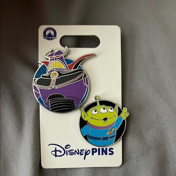 Disney | Accessories | Disney Zurg And Alien Pin Set Purple And Green ...
